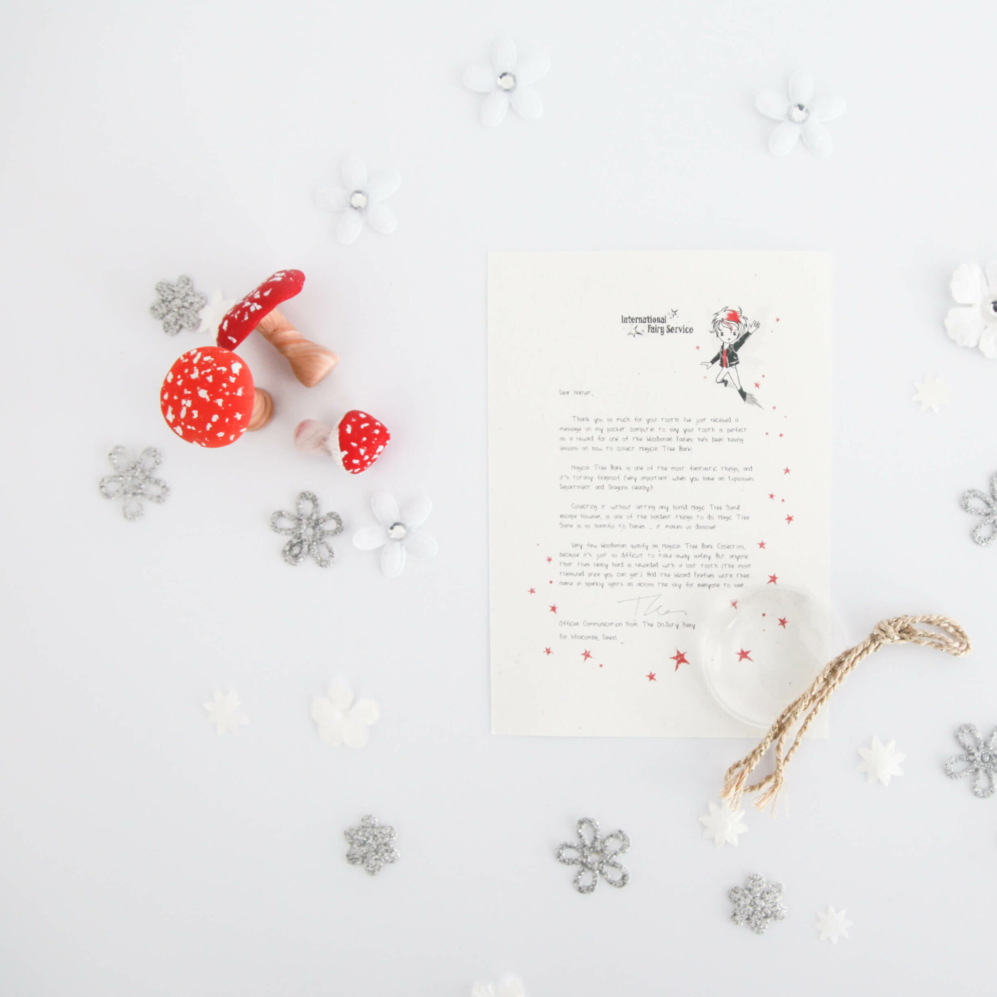 Tooth Fairy Bundle of Five Letters - No. 04 - International Elf Service