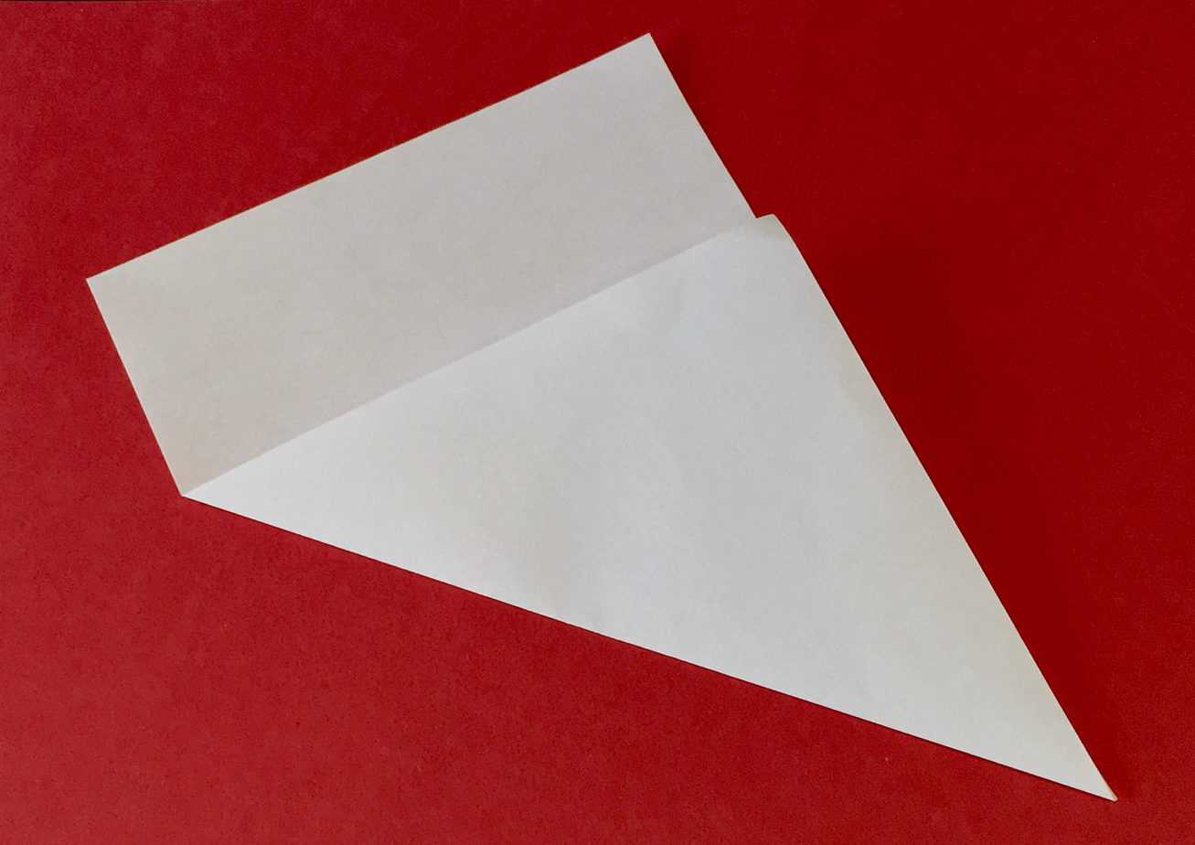 How To Make Paper Snowflakes! - International Elf Service